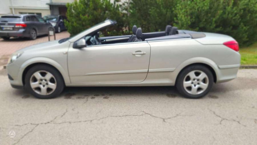 Brūns Opel Astra 2006 Šauļi, ar dzinēja tilpumu 1.60 L un nobraukumu 112 tūkst. km par 2850 €, foto 5 vietnē AUTOMOTO.COM.LV