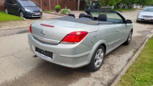 Brūns Opel Astra 2006 Šauļi, ar dzinēja tilpumu 1.60 L un nobraukumu 112 tūkst. km par 2850 €, foto 7 vietnē AUTOMOTO.COM.LV
