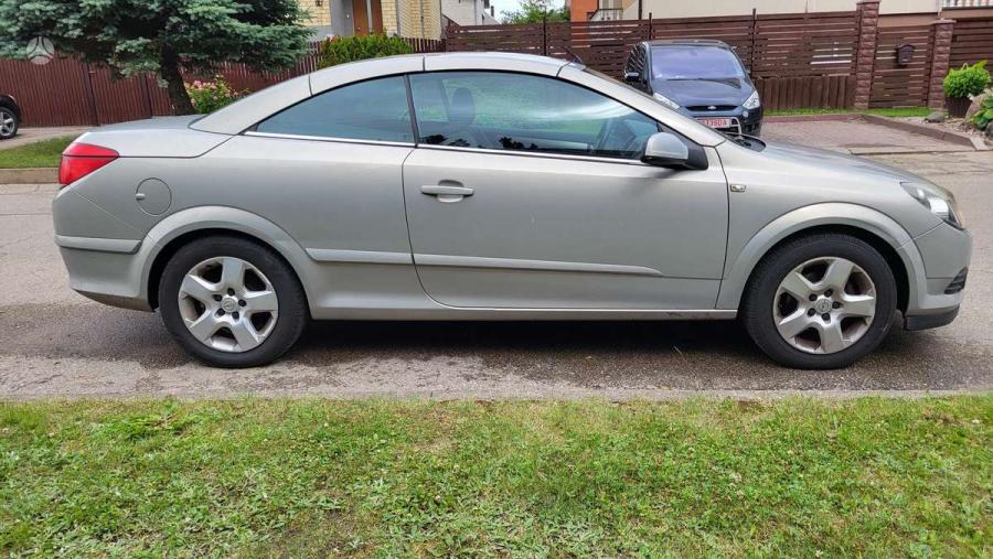 Brūns Opel Astra 2006 Šauļi, ar dzinēja tilpumu 1.60 L un nobraukumu 112 tūkst. km par 2850 €, foto 14 vietnē AUTOMOTO.COM.LV
