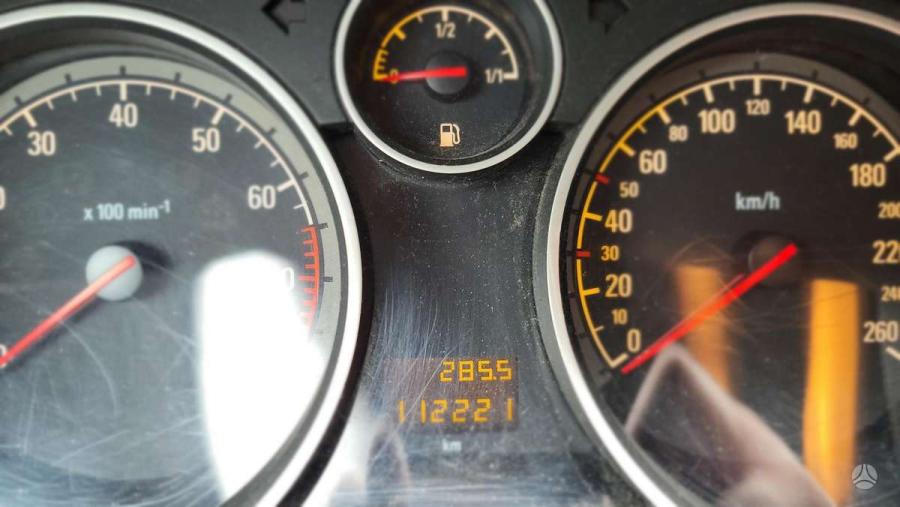 Brūns Opel Astra 2006 Šauļi, ar dzinēja tilpumu 1.60 L un nobraukumu 112 tūkst. km par 2850 €, foto 18 vietnē AUTOMOTO.COM.LV
