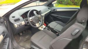 Brūns Opel Astra 2006 Šauļi, ar dzinēja tilpumu 1.60 L un nobraukumu 112 tūkst. km par 2850 €, foto 21 vietnē AUTOMOTO.COM.LV