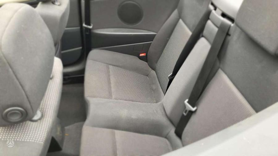 Brūns Opel Astra 2006 Šauļi, ar dzinēja tilpumu 1.60 L un nobraukumu 112 tūkst. km par 2850 €, foto 28 vietnē AUTOMOTO.COM.LV