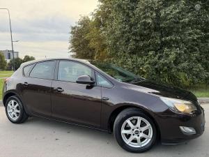 Brūns Opel Astra 2011 Kauņa, ar dzinēja tilpumu 1.69 L un nobraukumu 303 tūkst. km par 2200 €, foto 15 vietnē AUTOMOTO.COM.LV
