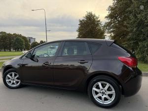 Brūns Opel Astra 2011 Kauņa, ar dzinēja tilpumu 1.69 L un nobraukumu 303 tūkst. km par 2200 €, foto 16 vietnē AUTOMOTO.COM.LV