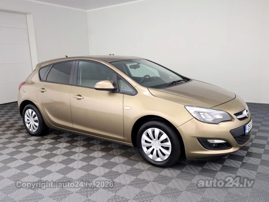 Brown Opel Astra 2014 in Tallinn, with an engine capacity of 1.60 L and mileage of 189 thousand km for 2699 €, photo 1 on AUTOMOTO.COM.LV