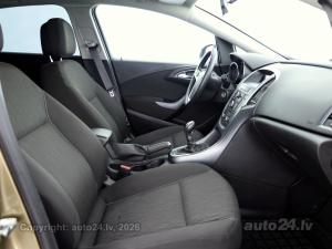 Brown Opel Astra 2014 in Tallinn, with an engine capacity of 1.60 L and mileage of 189 thousand km for 2699 €, photo 7 on AUTOMOTO.COM.LV