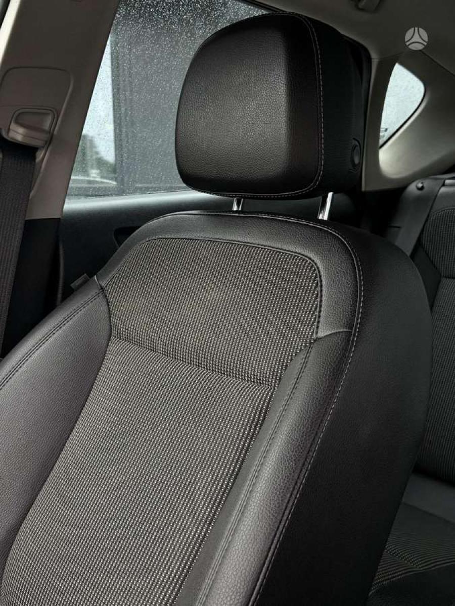 Brown Opel Astra 2014 in Kaunas, with an engine capacity of 1.96 L and mileage of 280 thousand km for 4650 €, photo 27 on AUTOMOTO.COM.LV