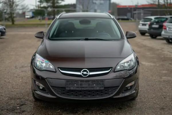 Brūns Opel Astra 2015 Liepāja, ar dzinēja tilpumu 1.60 L un nobraukumu 225 tūkst. km par 6550 €, foto 6 vietnē AUTOMOTO.COM.LV