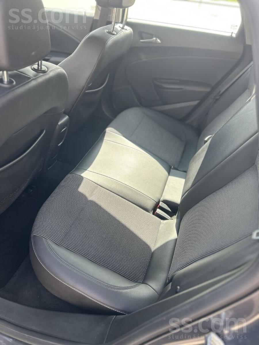 Brūns Opel Astra 2015 Saldus, ar dzinēja tilpumu 1.60 L un nobraukumu 145 tūkst. km par 6200 €, foto 11 vietnē AUTOMOTO.COM.LV