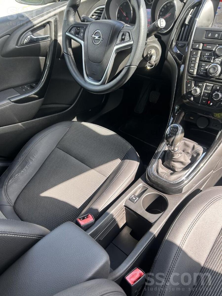 Brūns Opel Astra 2015 Saldus, ar dzinēja tilpumu 1.60 L un nobraukumu 145 tūkst. km par 6200 €, foto 15 vietnē AUTOMOTO.COM.LV