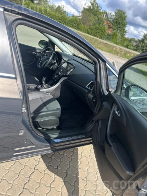 Brūns Opel Astra 2015 Saldus, ar dzinēja tilpumu 1.60 L un nobraukumu 145 tūkst. km par 6200 €, foto 8 vietnē AUTOMOTO.COM.LV