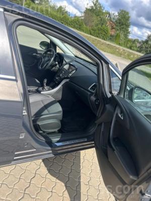 Brūns Opel Astra 2015 Saldus, ar dzinēja tilpumu 1.60 L un nobraukumu 145 tūkst. km par 6200 €, foto 9 vietnē AUTOMOTO.COM.LV