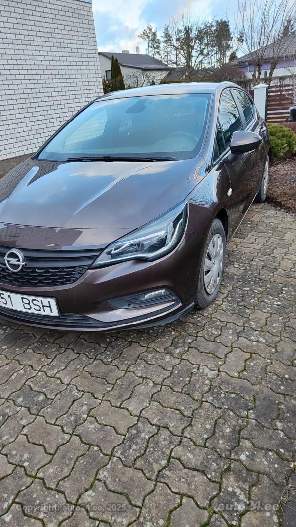 Brown Opel Astra 2016 in Tallinn, with an engine capacity of 1.00 L and mileage of 110 thousand km for 6000 €, photo 9 on AUTOMOTO.COM.LV