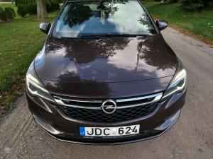 Brown Opel Astra 2016 in Vilkaviskis, with an engine capacity of 1.60 L and mileage of 246 thousand km for 4950 €, photo 8 on AUTOMOTO.COM.LV