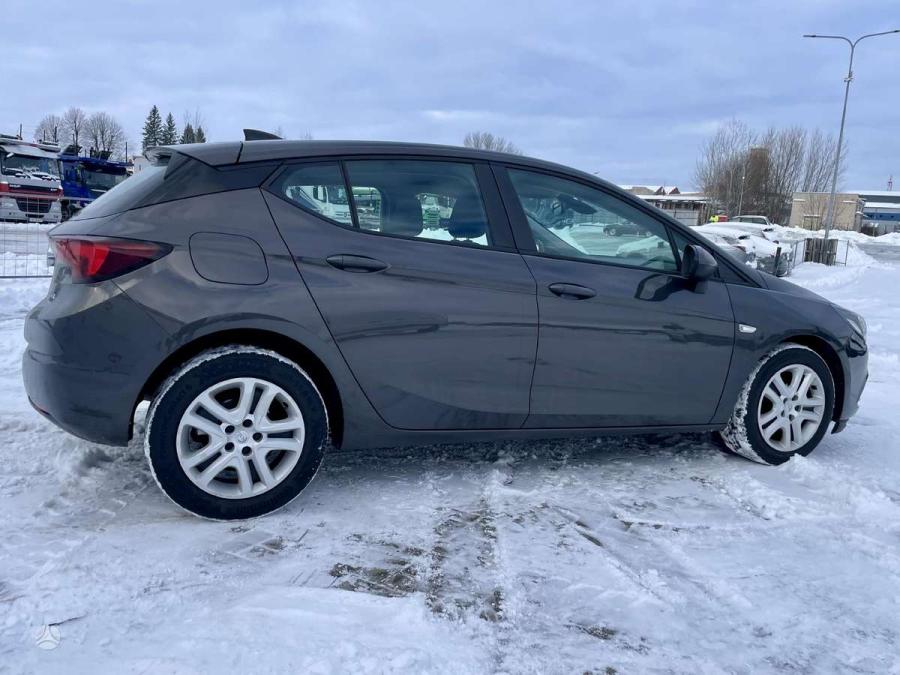 Brūns Opel Astra 2017 Tauragė, ar dzinēja tilpumu 1.60 L un nobraukumu 215 tūkst. km par 5500 €, foto 4 vietnē AUTOMOTO.COM.LV