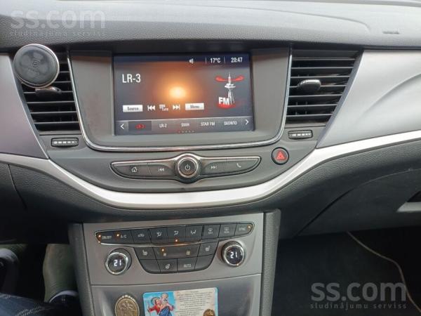 Brūns Opel Astra 2017 Ogre, ar dzinēja tilpumu 1.40 L un nobraukumu 123 tūkst. km par 7300 €, foto 4 vietnē AUTOMOTO.COM.LV