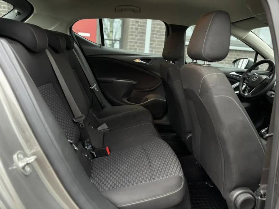 Brūns Opel Astra 2017 Rīga, ar dzinēja tilpumu 1.60 L un nobraukumu 181 tūkst. km par 6900 €, foto 15 vietnē AUTOMOTO.COM.LV