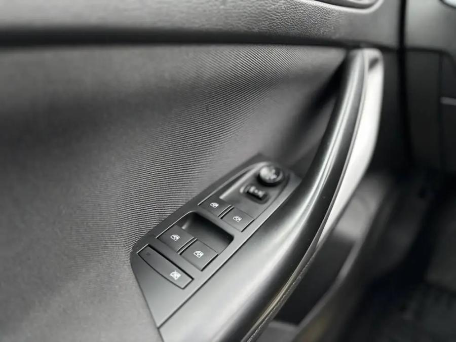Brūns Opel Astra 2017 Rīga, ar dzinēja tilpumu 1.60 L un nobraukumu 181 tūkst. km par 6900 €, foto 16 vietnē AUTOMOTO.COM.LV