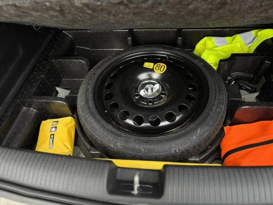 Brūns Opel Astra 2017 Rīga, ar dzinēja tilpumu 1.60 L un nobraukumu 181 tūkst. km par 6900 €, foto 17 vietnē AUTOMOTO.COM.LV