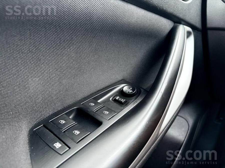 Brūns Opel Astra 2017 Rīga, ar dzinēja tilpumu 1.40 L un nobraukumu 141 tūkst. km par 6999 €, foto 12 vietnē AUTOMOTO.COM.LV