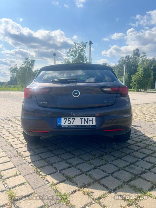Brown Opel Astra 2018 in Tartu, with an engine capacity of 1.40 L and mileage of 178 thousand km for 7700 €, photo 4 on AUTOMOTO.COM.LV