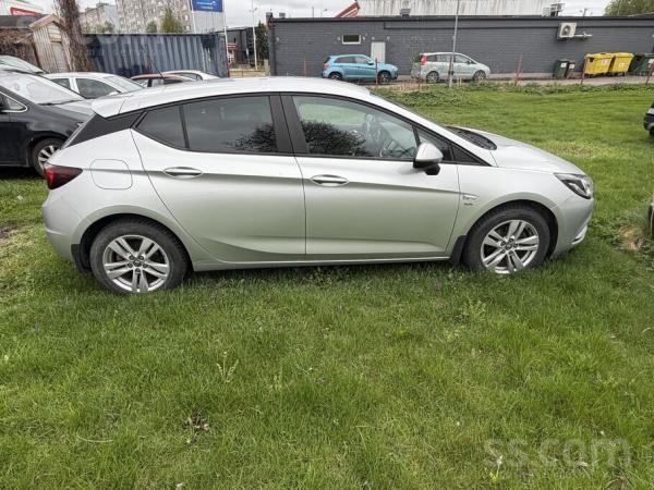 Brūns Opel Astra 2018 Rīga, ar dzinēja tilpumu 1.40 L un nobraukumu 200 tūkst. km par 6800 €, foto 2 vietnē AUTOMOTO.COM.LV
