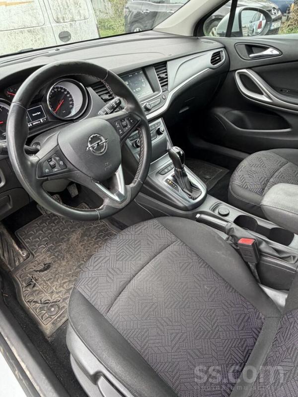 Brūns Opel Astra 2018 Rīga, ar dzinēja tilpumu 1.40 L un nobraukumu 200 tūkst. km par 6800 €, foto 4 vietnē AUTOMOTO.COM.LV