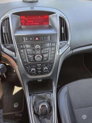 Brown Opel Astra 2013 in Marijampole, with an engine capacity of 1.36 L and mileage of 200 thousand km for 4300 €, photo 20 on AUTOMOTO.COM.LV