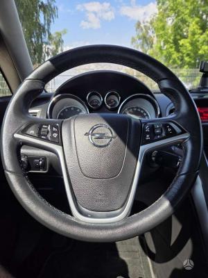 Brown Opel Astra 2013 in Marijampole, with an engine capacity of 1.36 L and mileage of 200 thousand km for 4300 €, photo 21 on AUTOMOTO.COM.LV