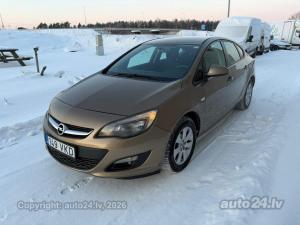 Brown Opel Astra 2014 in Tallinn, with an engine capacity of 1.60 L and mileage of 166 thousand km for 4000 €, photo 3 on AUTOMOTO.COM.LV