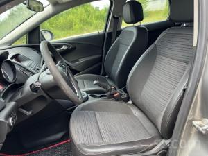 Brown Opel Astra 2016 in Rezekne, with an engine capacity of 1.60 L and mileage of 0 thousand km for 4950 €, photo 10 on AUTOMOTO.COM.LV