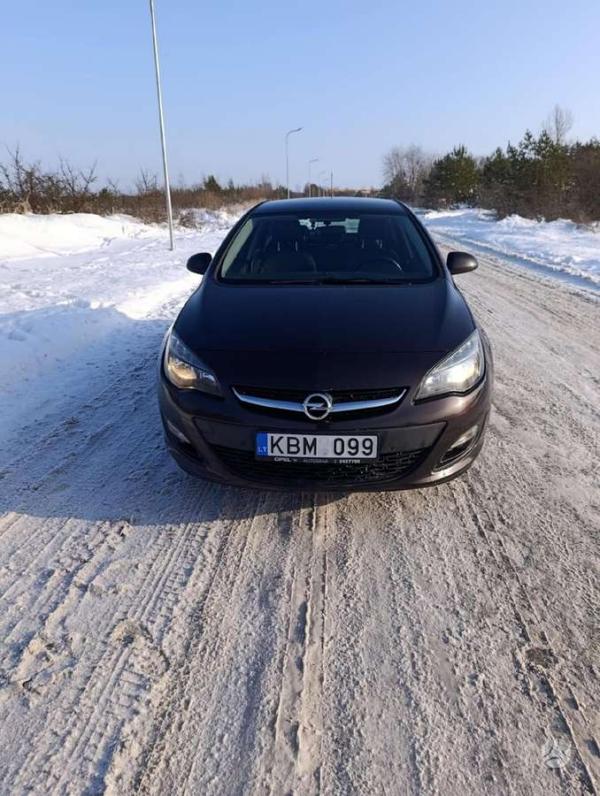 Brūns Opel Astra 2017 Viļņa, ar dzinēja tilpumu 1.36 L un nobraukumu 116 tūkst. km par 7500 €, foto 1 vietnē AUTOMOTO.COM.LV