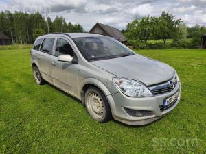 Brown Opel Astra 2008 in Gulbene, with an engine capacity of 1.40 L and mileage of 337 thousand km for 1200 €, photo 4 on AUTOMOTO.COM.LV