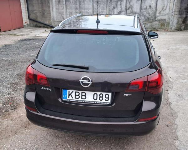 Brūns Opel Astra 2011 Klaipėda, ar dzinēja tilpumu 1.69 L un nobraukumu 168 tūkst. km par 4000 €, foto 4 vietnē AUTOMOTO.COM.LV