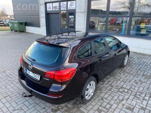 Brown Opel Astra 2012 in Cesis, with an engine capacity of 1.40 L and mileage of 225 thousand km for 5150 €, photo 8 on AUTOMOTO.COM.LV