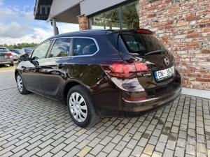 Brown Opel Astra 2012 in Talsi, with an engine capacity of 1.70 L and mileage of 250 thousand km for 4800 €, photo 9 on AUTOMOTO.COM.LV