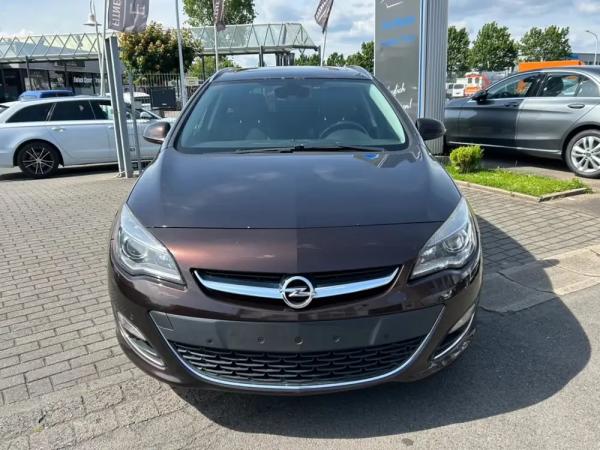 Brūns Opel Astra 2012 Saldus, ar dzinēja tilpumu 1.70 L un nobraukumu 251 tūkst. km par 5200 €, foto 6 vietnē AUTOMOTO.COM.LV