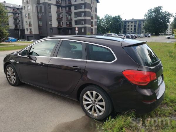 Brūns Opel Astra 2012 Rīga, ar dzinēja tilpumu 1.60 L un nobraukumu 164 tūkst. km par 4450 €, foto 2 vietnē AUTOMOTO.COM.LV