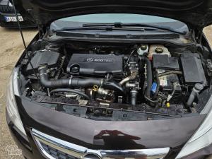 Brown Opel Astra 2012 in Kluonaliai, with an engine capacity of 1.70 L and mileage of 279 thousand km for 2499 €, photo 8 on AUTOMOTO.COM.LV