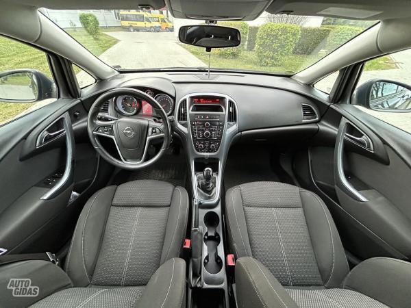 Brūns Opel Astra 2013 Viļņa, ar dzinēja tilpumu 1.70 L un nobraukumu 262 tūkst. km par 3200 €, foto 9 vietnē AUTOMOTO.COM.LV