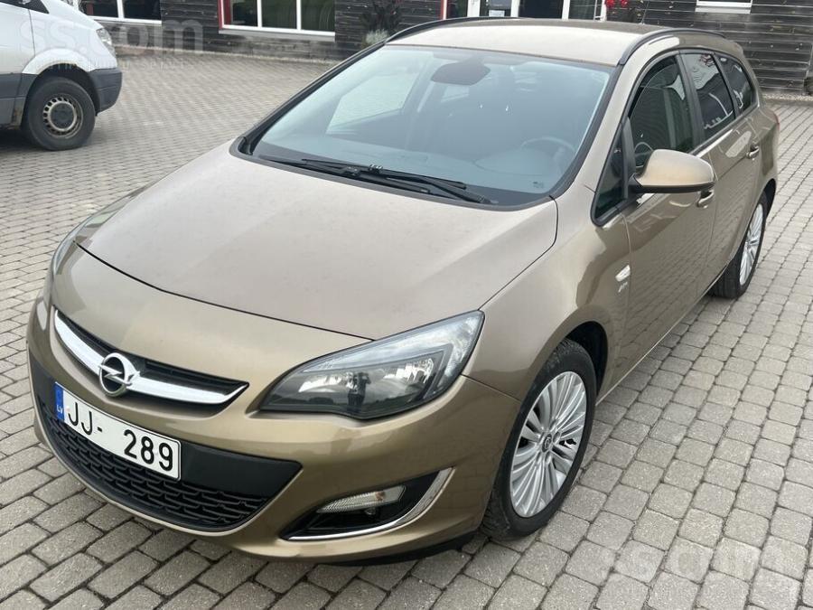 Brown Opel Astra 2013 in Cesis, with an engine capacity of 1.70 L and mileage of 270 thousand km for 3650 €, photo 10 on AUTOMOTO.COM.LV