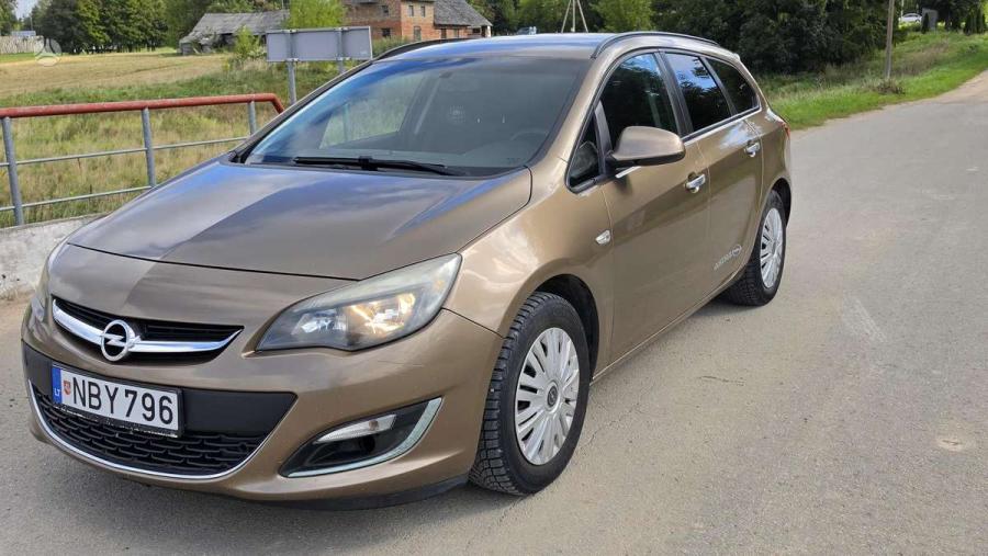 Brūns Opel Astra 2013 Pasvalys, ar dzinēja tilpumu 1.69 L un nobraukumu 276 tūkst. km par 2490 €, foto 1 vietnē AUTOMOTO.COM.LV