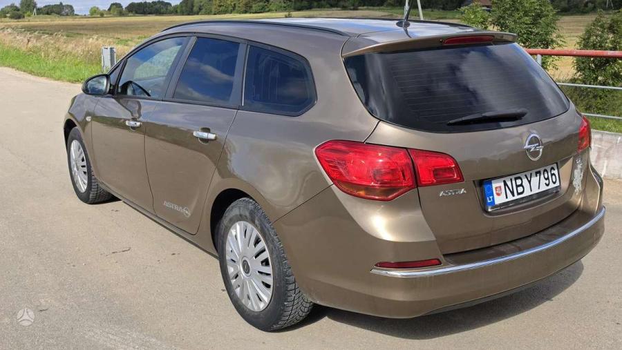 Brūns Opel Astra 2013 Pasvalys, ar dzinēja tilpumu 1.69 L un nobraukumu 276 tūkst. km par 2490 €, foto 7 vietnē AUTOMOTO.COM.LV