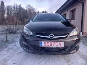 Brown Opel Astra 2014 in Sakiai, with an engine capacity of 1.60 L and mileage of 256 thousand km for 3800 €, photo 3 on AUTOMOTO.COM.LV