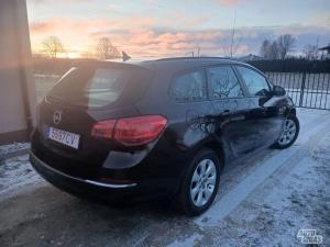 Brown Opel Astra 2014 in Sakiai, with an engine capacity of 1.60 L and mileage of 256 thousand km for 3800 €, photo 7 on AUTOMOTO.COM.LV