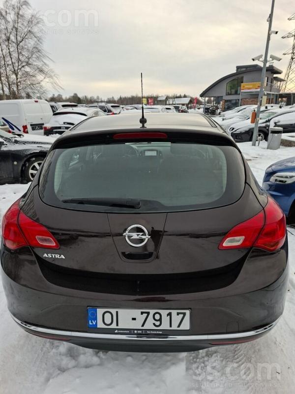 Brūns Opel Astra 2014 Talsi, ar dzinēja tilpumu 1.40 L un nobraukumu 94 tūkst. km par 4970 €, foto 10 vietnē AUTOMOTO.COM.LV