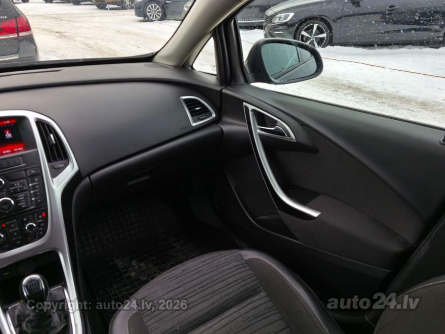Brūns Opel Astra 2014 Tartu, ar dzinēja tilpumu 1.60 L un nobraukumu 315 tūkst. km par 3990 €, foto 10 vietnē AUTOMOTO.COM.LV