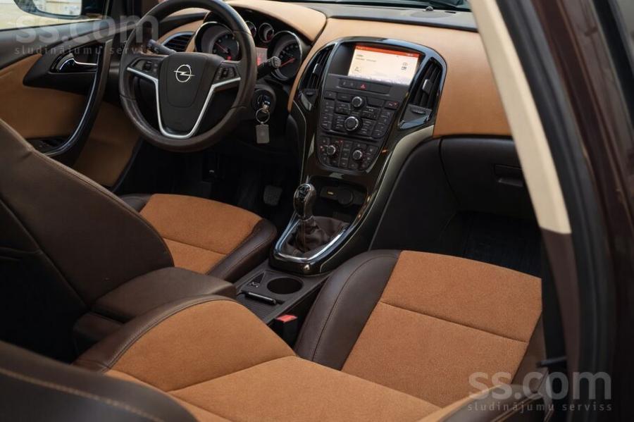 Brūns Opel Astra 2014 Jūrmala, ar dzinēja tilpumu 1.60 L un nobraukumu 246 tūkst. km par 5950 €, foto 12 vietnē AUTOMOTO.COM.LV