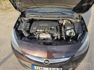 Brūns Opel Astra 2014 Rīga, ar dzinēja tilpumu 1.70 L un nobraukumu 303 tūkst. km par 3500 €, foto 8 vietnē AUTOMOTO.COM.LV