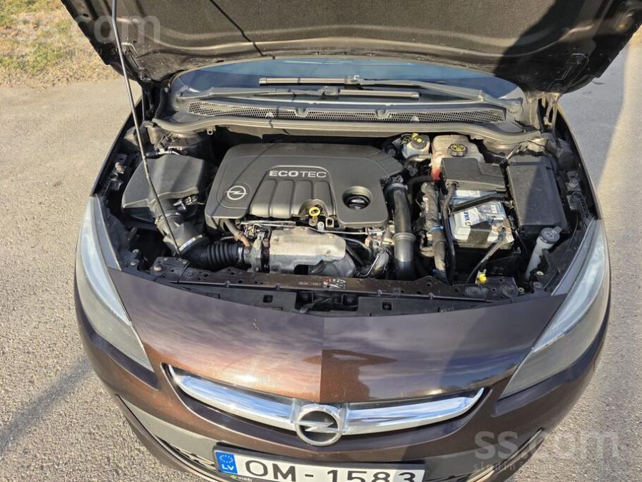 Brūns Opel Astra 2014 Rīga, ar dzinēja tilpumu 1.70 L un nobraukumu 303 tūkst. km par 3500 €, foto 8 vietnē AUTOMOTO.COM.LV